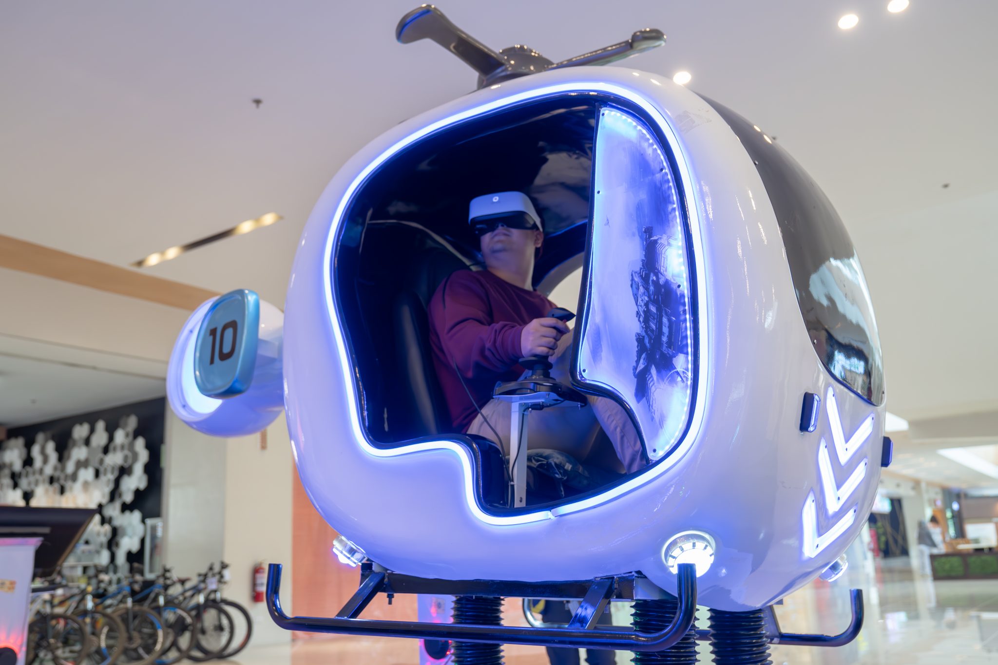 Immersive virtual playground | Vista Malls